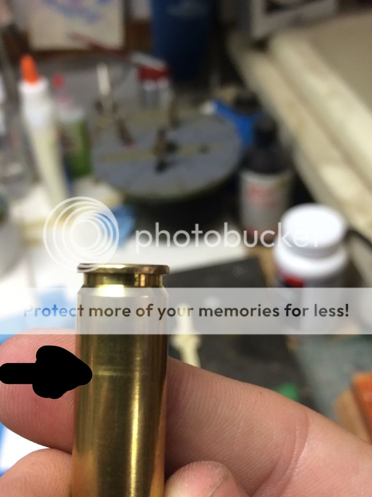 Scratch or possible case head separation? 308 : reloading